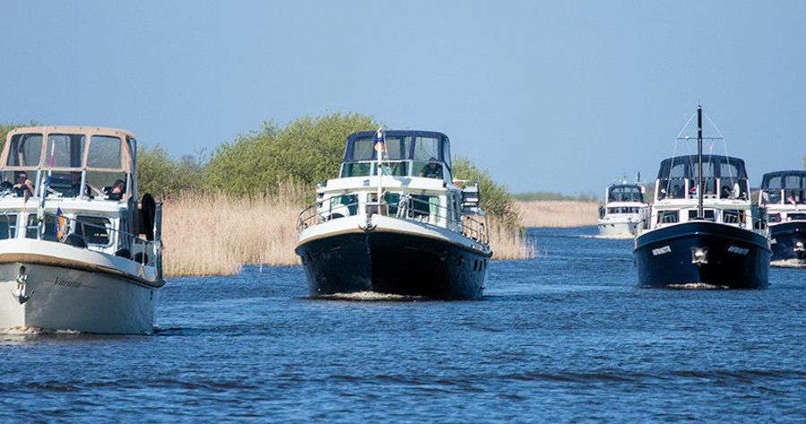 Anleitungsvideos: gemeinsam sicher Bootfahren in Holland | Yachts4U