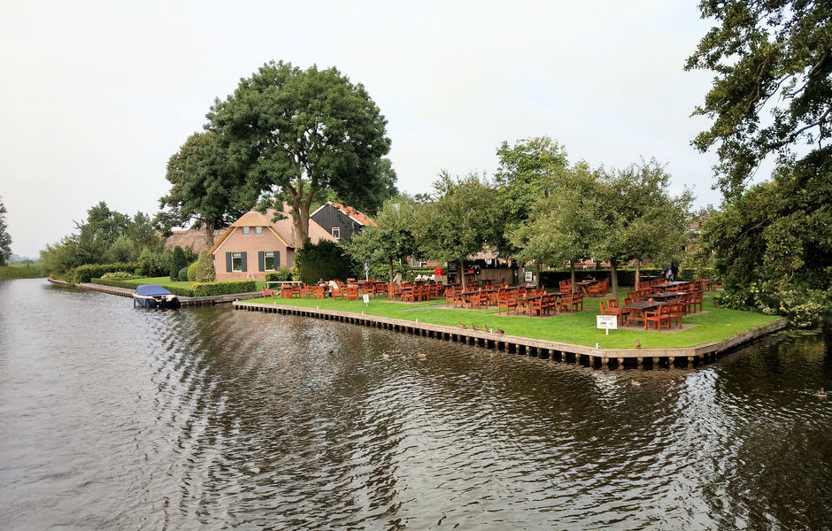 Ein Reisebericht:Bootstour: Holland: Fahren durch den National Park ...